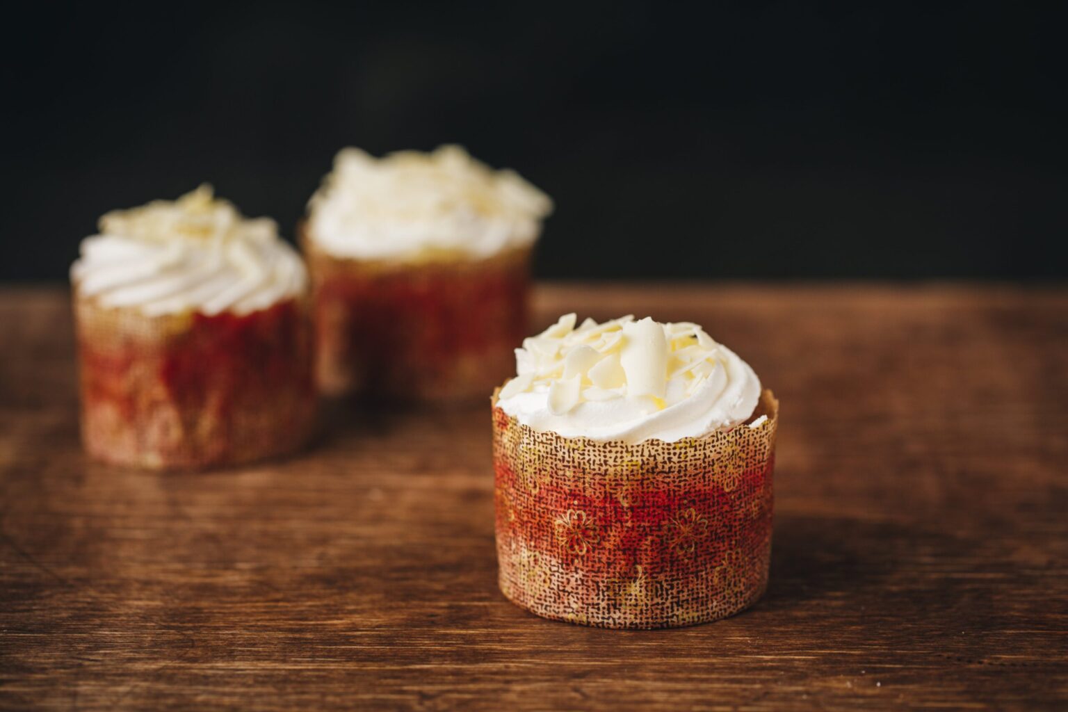 Muffins & Cupcakes - Dudok Patisserie